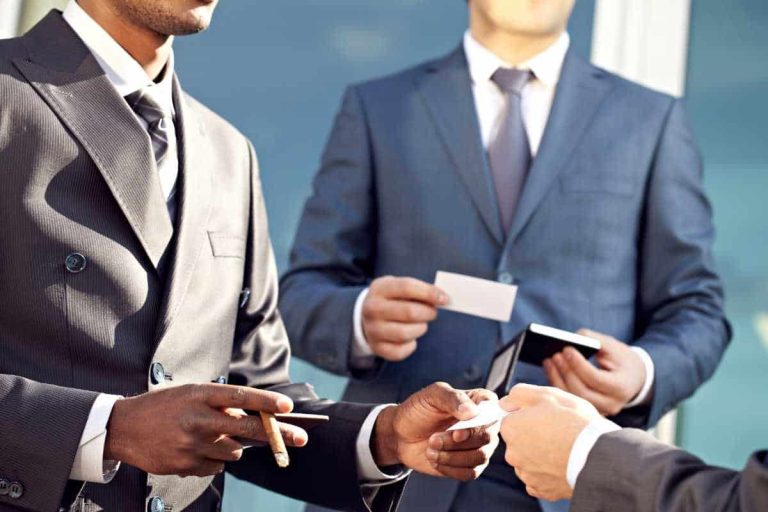 Spain Etiquette: 12 Business & Cultural Rules