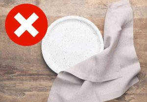 8 Napkin Etiquette Rules & Tips - Excellentetiquette