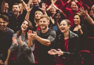 14 Theater Etiquette Tips To Follow - Excellentetiquette