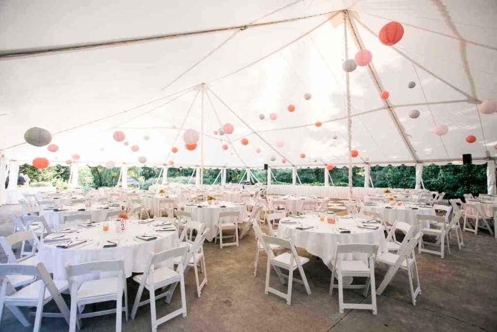 12 Dinner Party Sitting Strategies - Excellentetiquette